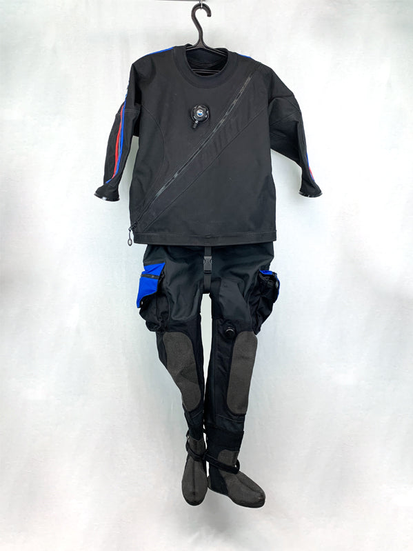 DUI Dive Gear